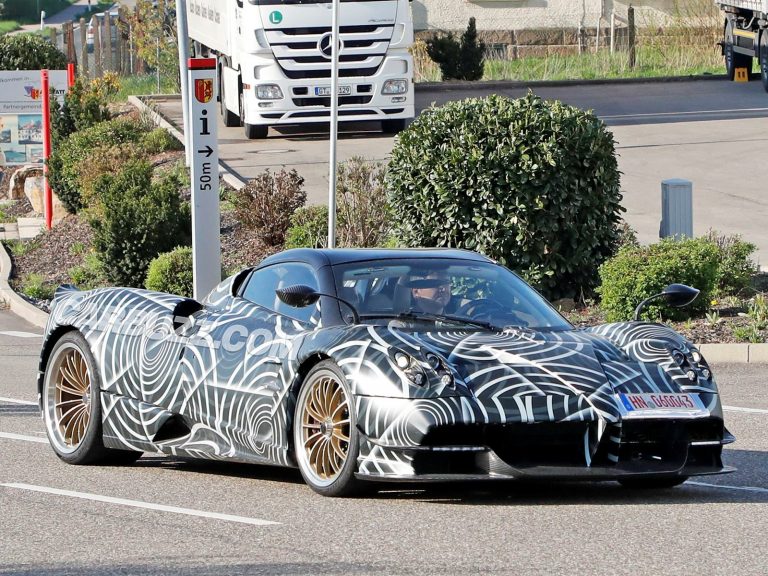 Pagani Huayra BC Roadster Spied Testing