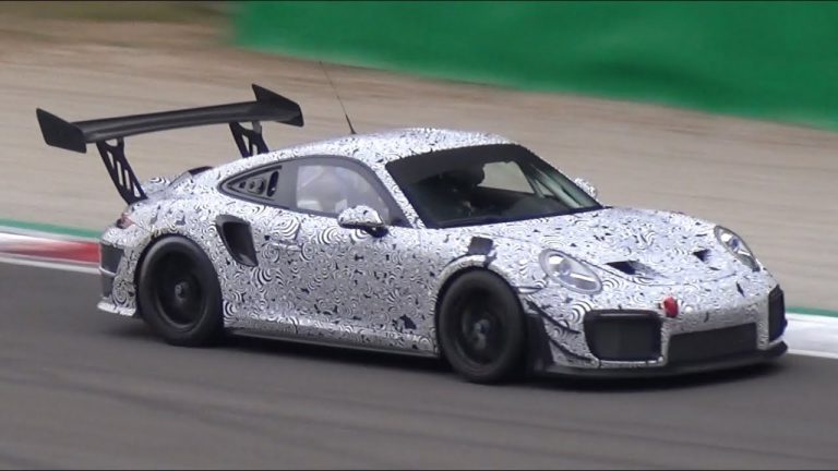 Track-Only Porsche 911 GT2 RS Sports Gigantic Rear Wing While Testing