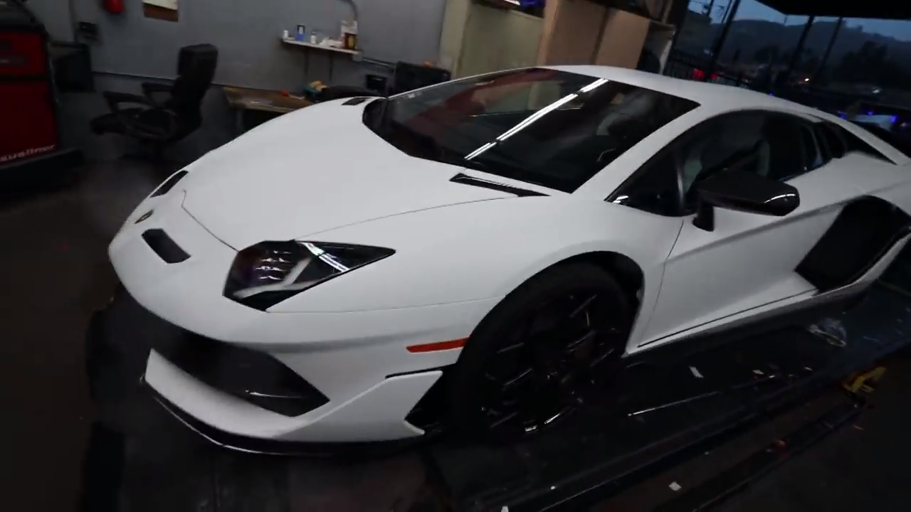 First Lamborghini Aventador SVJ In The States Gets A Straight Pipe