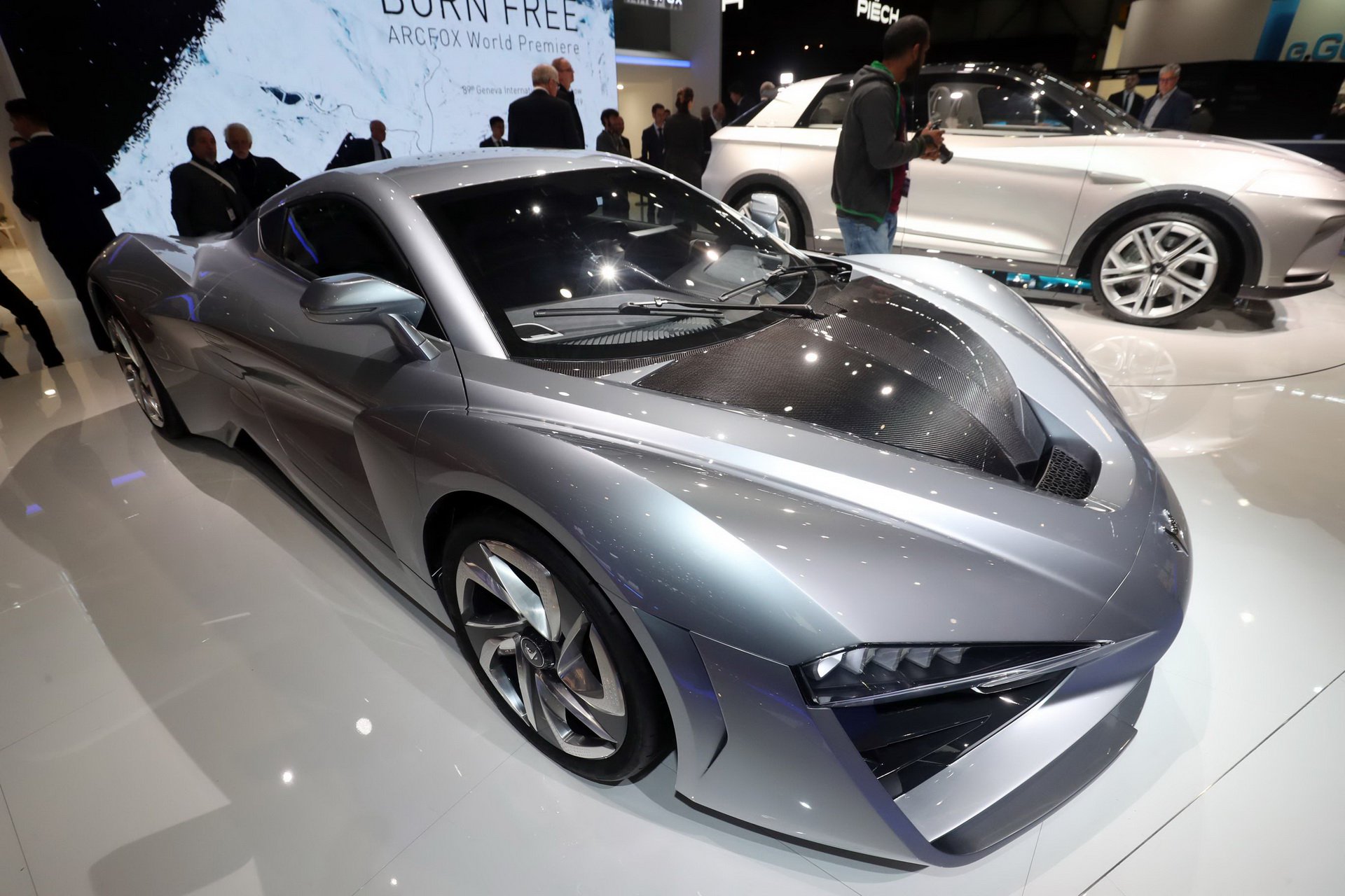 BAIC ARCFOX-GT EV Packs As Much As 1,632 HP (1,217 kW)