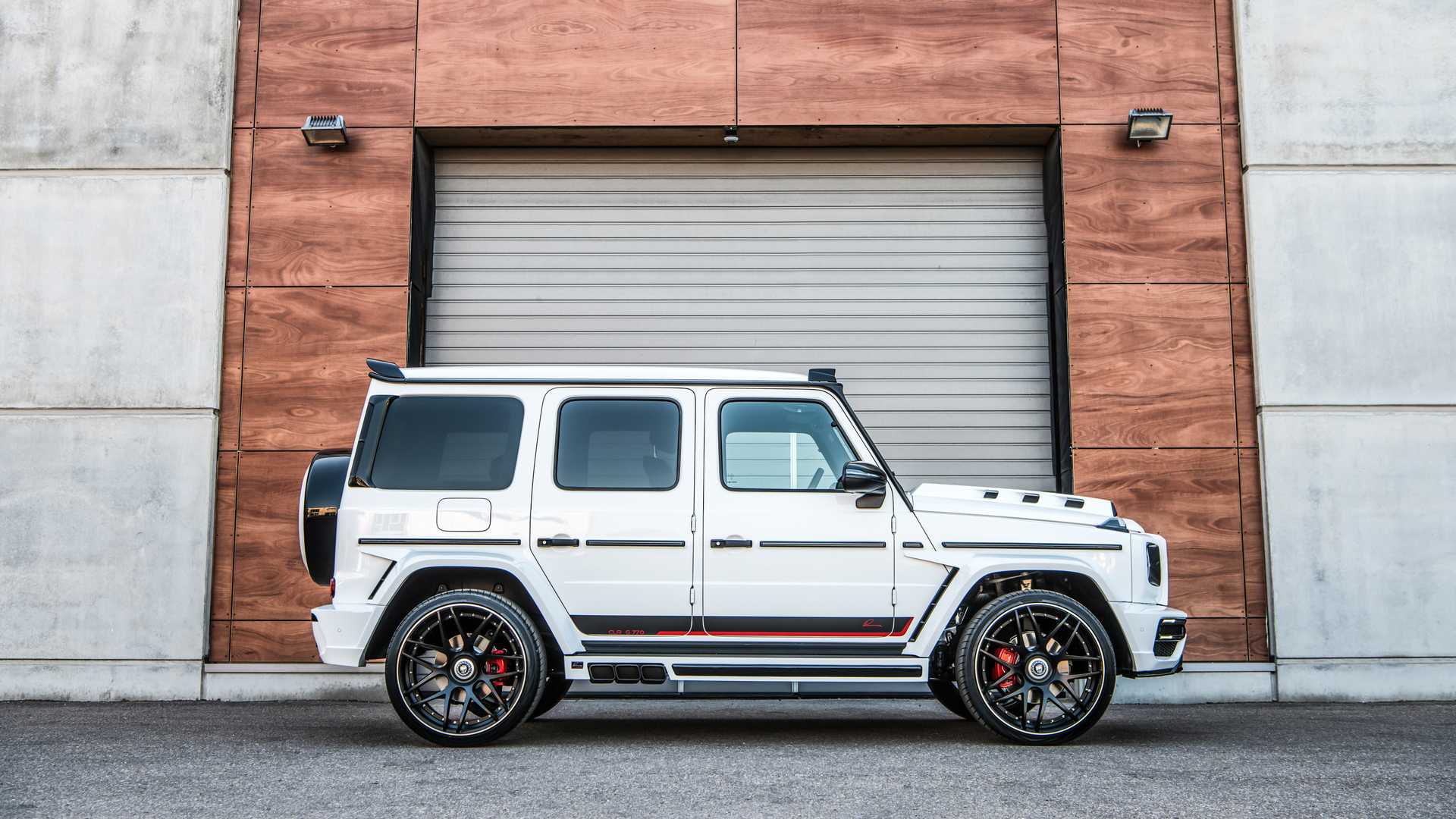 Mercedes-AMG G63 Gets Six Pipes From Lumma Design