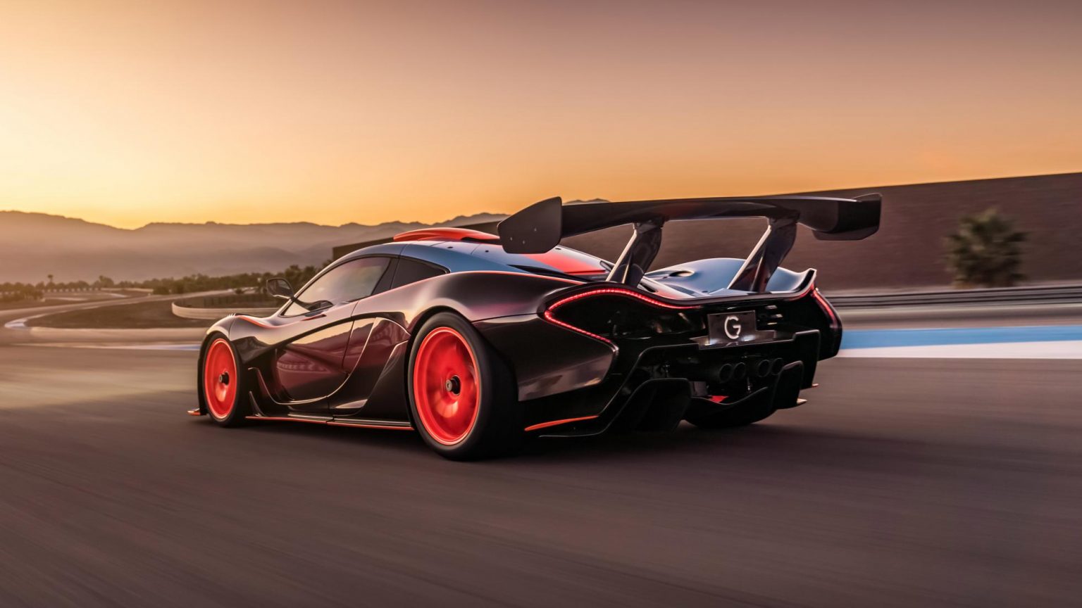 Gulf Livery Lanzante McLaren P1 GTR-18 Is The Stuff of Dreams