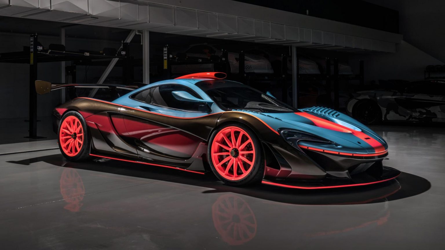 Gulf Livery Lanzante McLaren P1 GTR-18 Is The Stuff of Dreams