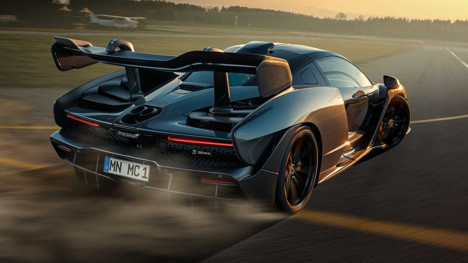 McLaren Senna Gains 100 HP (75 kW) and Some New Wheels Thanks To Novitec