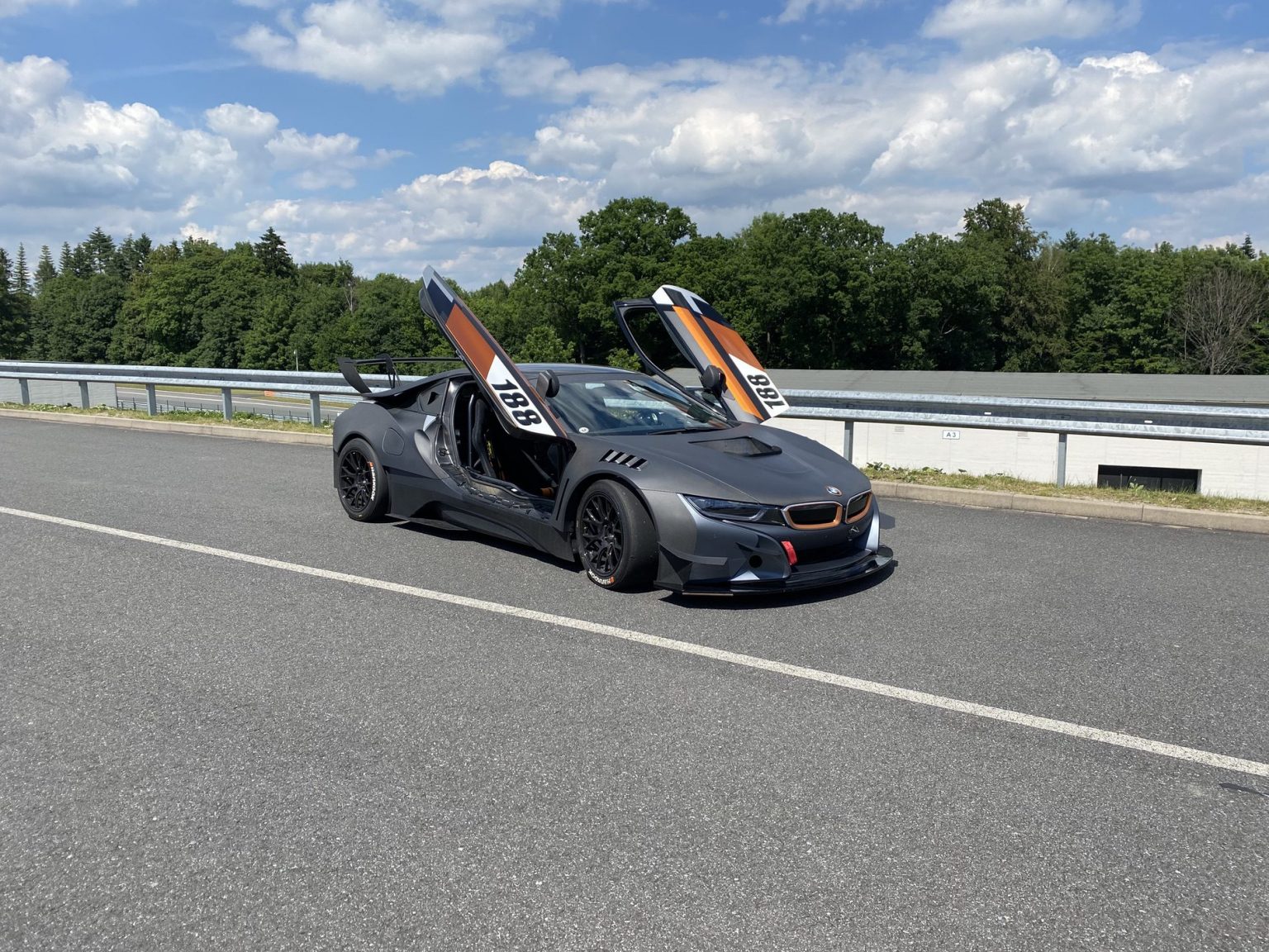BMW i8 Procar Track Build Packs 483 HP (360 kW)