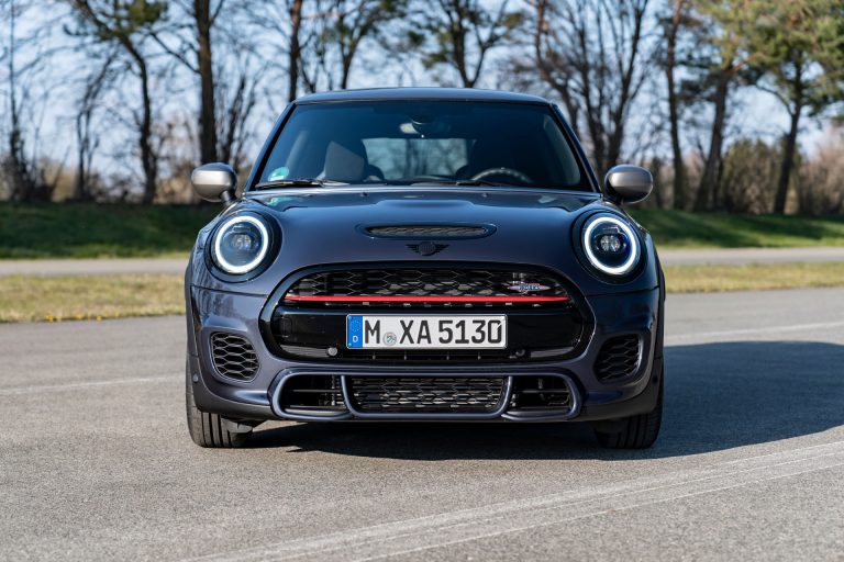 'John Cooper Works GP Pack' Gives Regular Mini JCW Some GP Styling