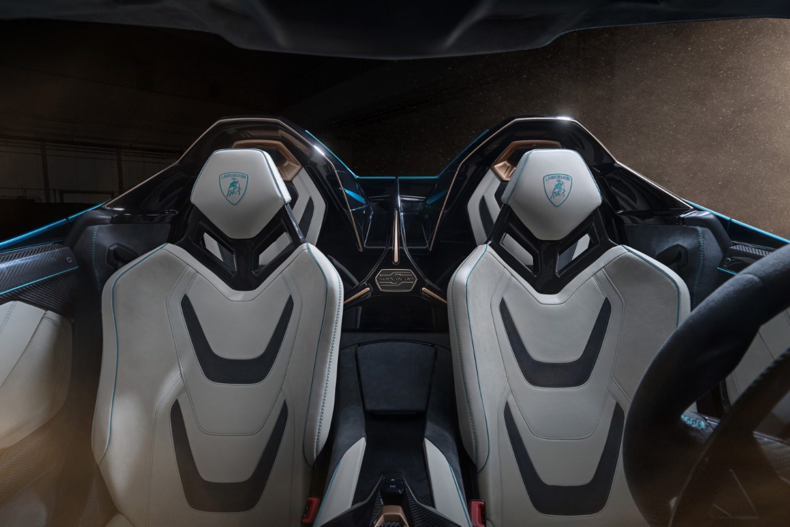 Lamborghini Drop Top On 819 HP (602 kW) Sián Roadster