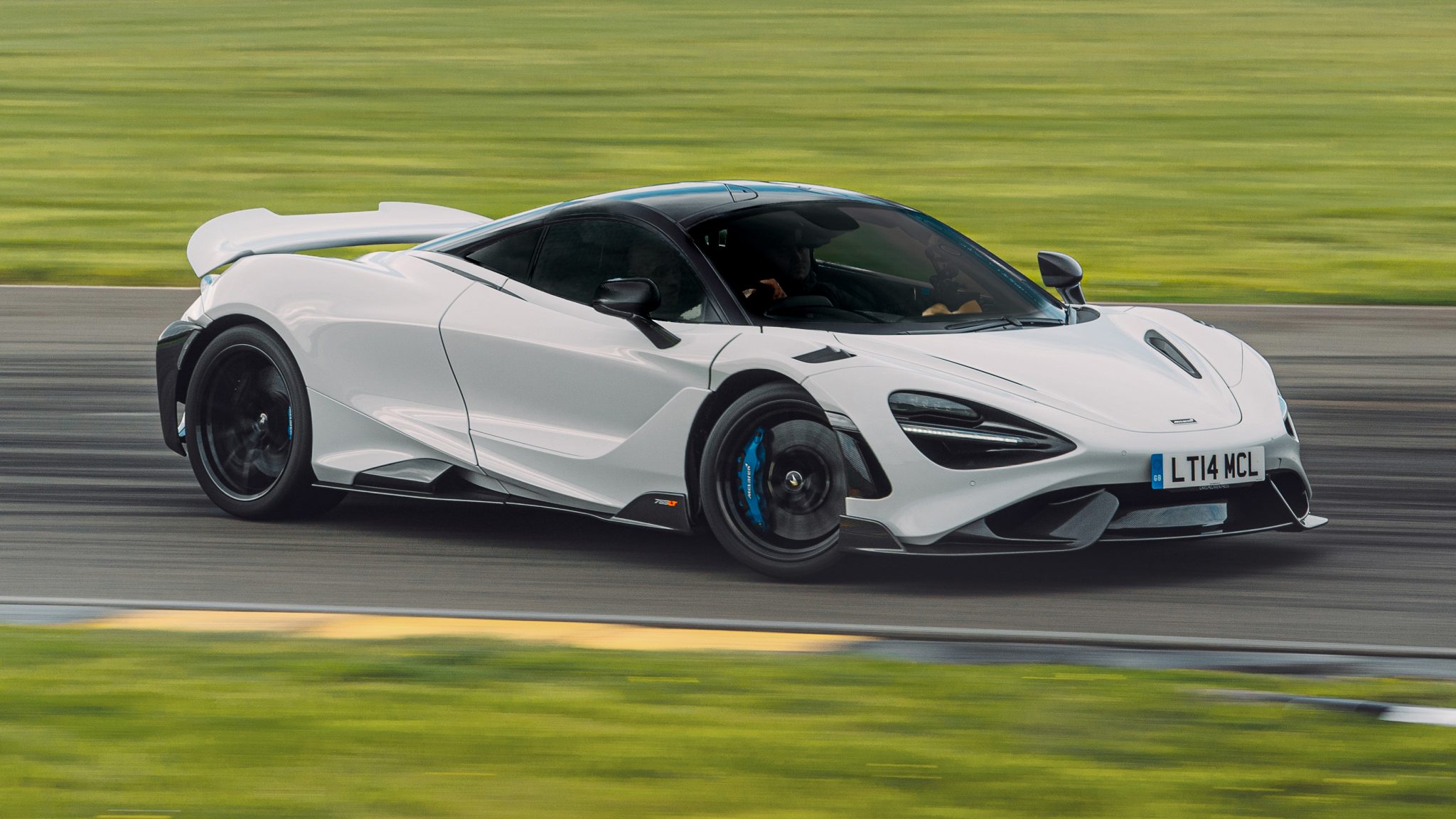 8 McLaren 765LT Coupé Units Headed for South Africa