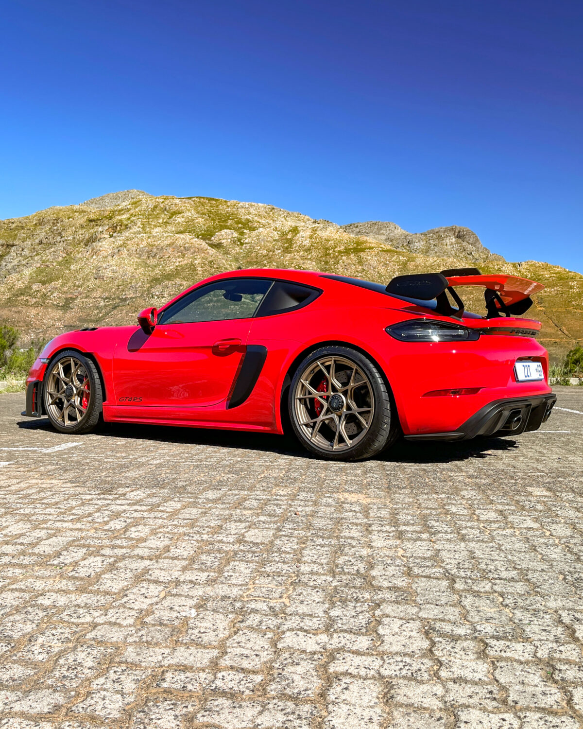 Driven | Porsche 718 Cayman GT4 RS