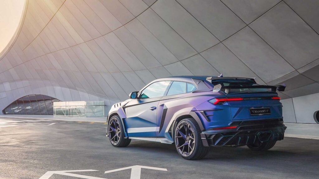 Mansory Venatus Coupe Evo C Turns Lamborghini Urus Into A Two-Door