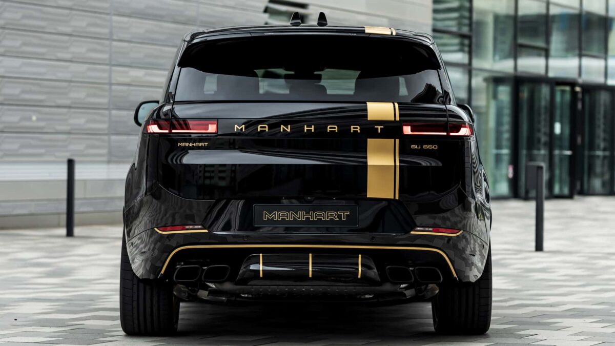 Manhart Gives Range Rover Sport Menacing Looks And 644 HP (480 kW)