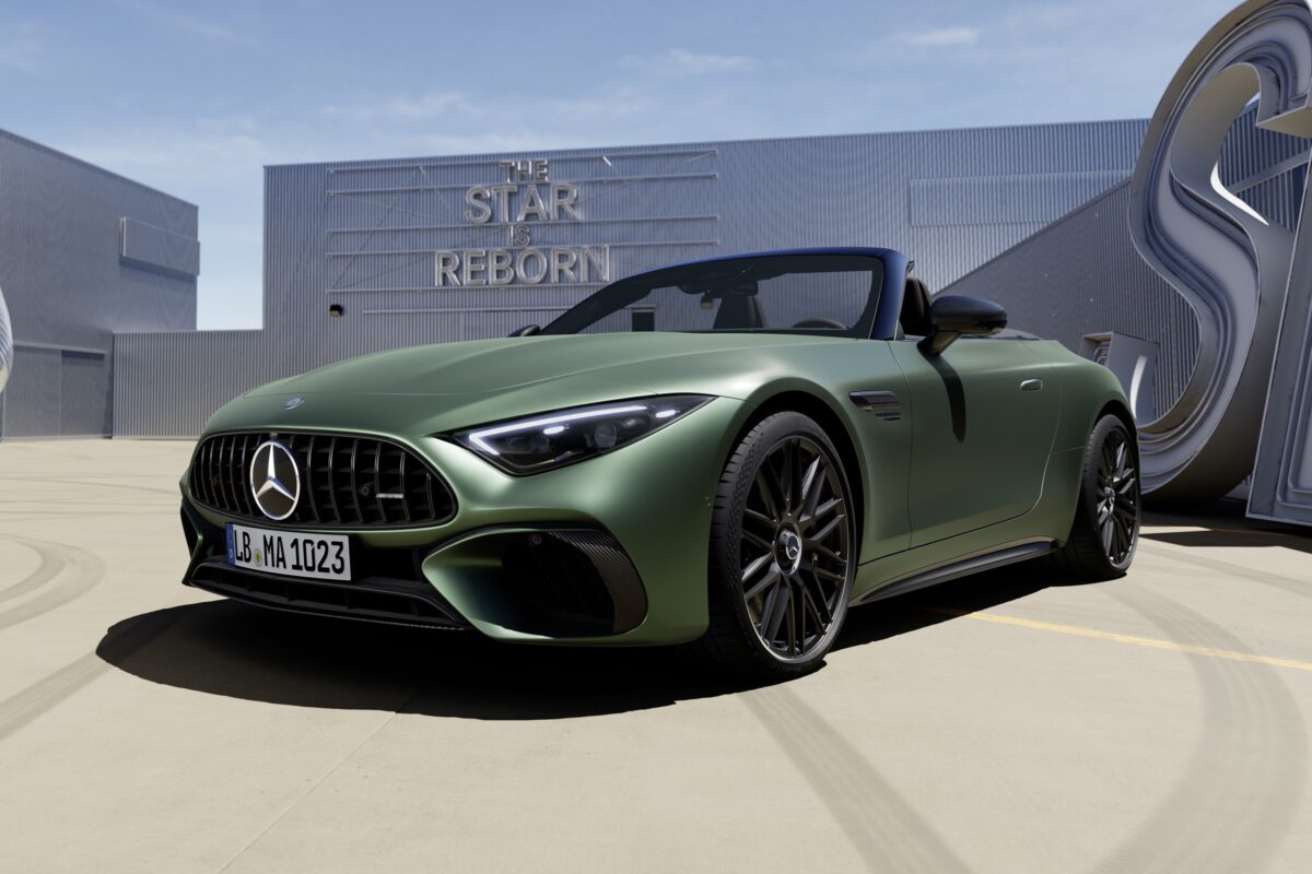 Mercedes-AMG SL 63 S E Performance Revealed Packing 805 HP (600 kW)