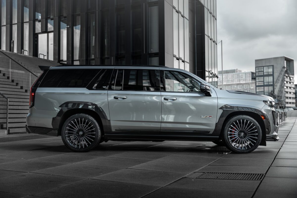 Cadillac Escalade-V Gets Menacing ESTHETE Kit by LARTE Design