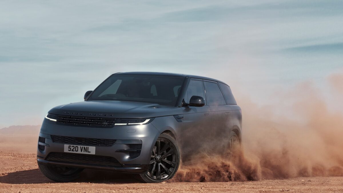 Menacing Stealth Pack Now Available For New Range Rover Sport