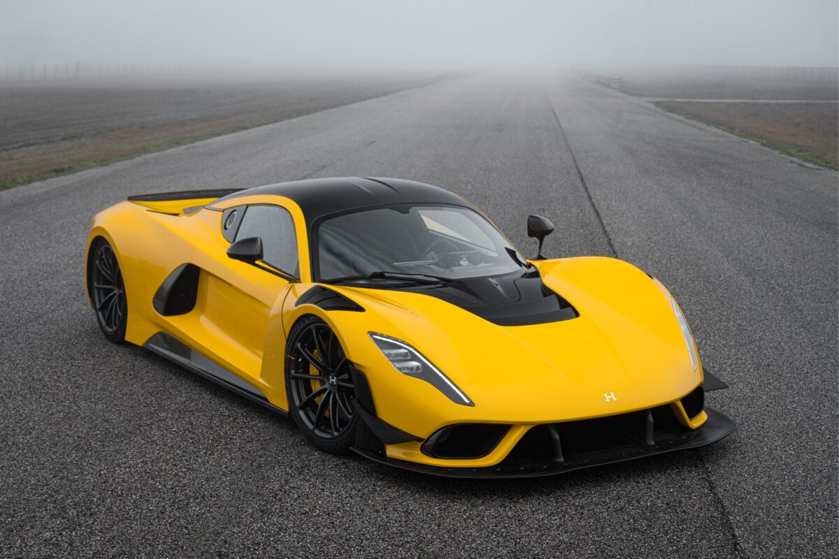 Hennessey Venom F5 Evolution Hits 322 KM/H In Just Over 10 Seconds