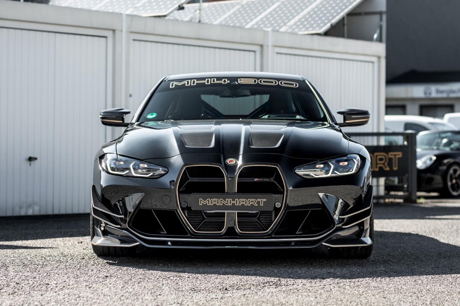 Manhart BMW M4 CSL Pumps Out A Whopping 922 HP