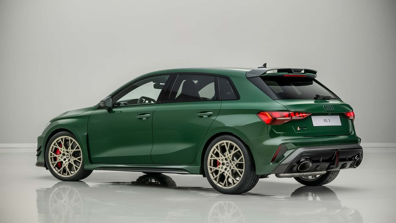Audi Reveals RS3 Competition Limited With 395 HP (294 kW) and Track ...